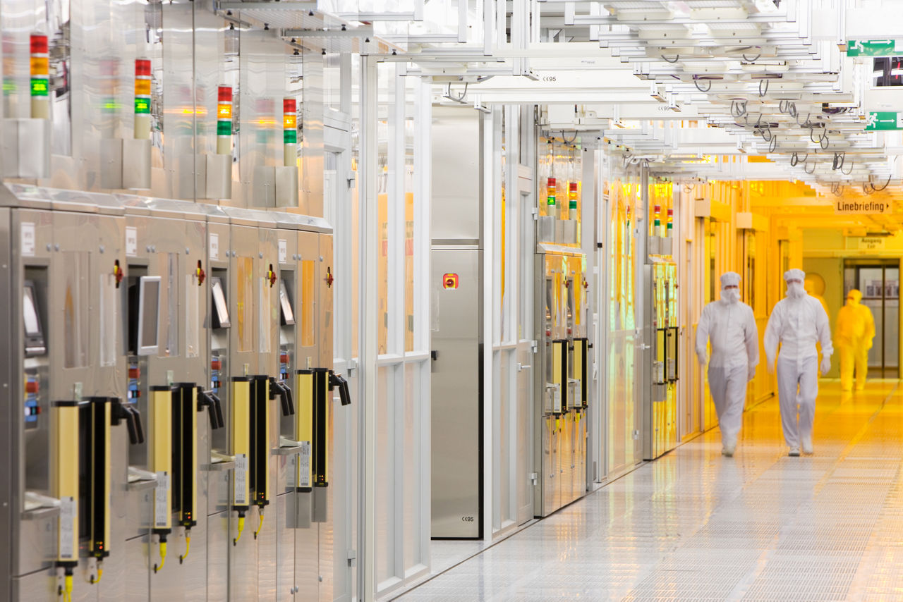 Memory chipset partners | Infineon Technologies