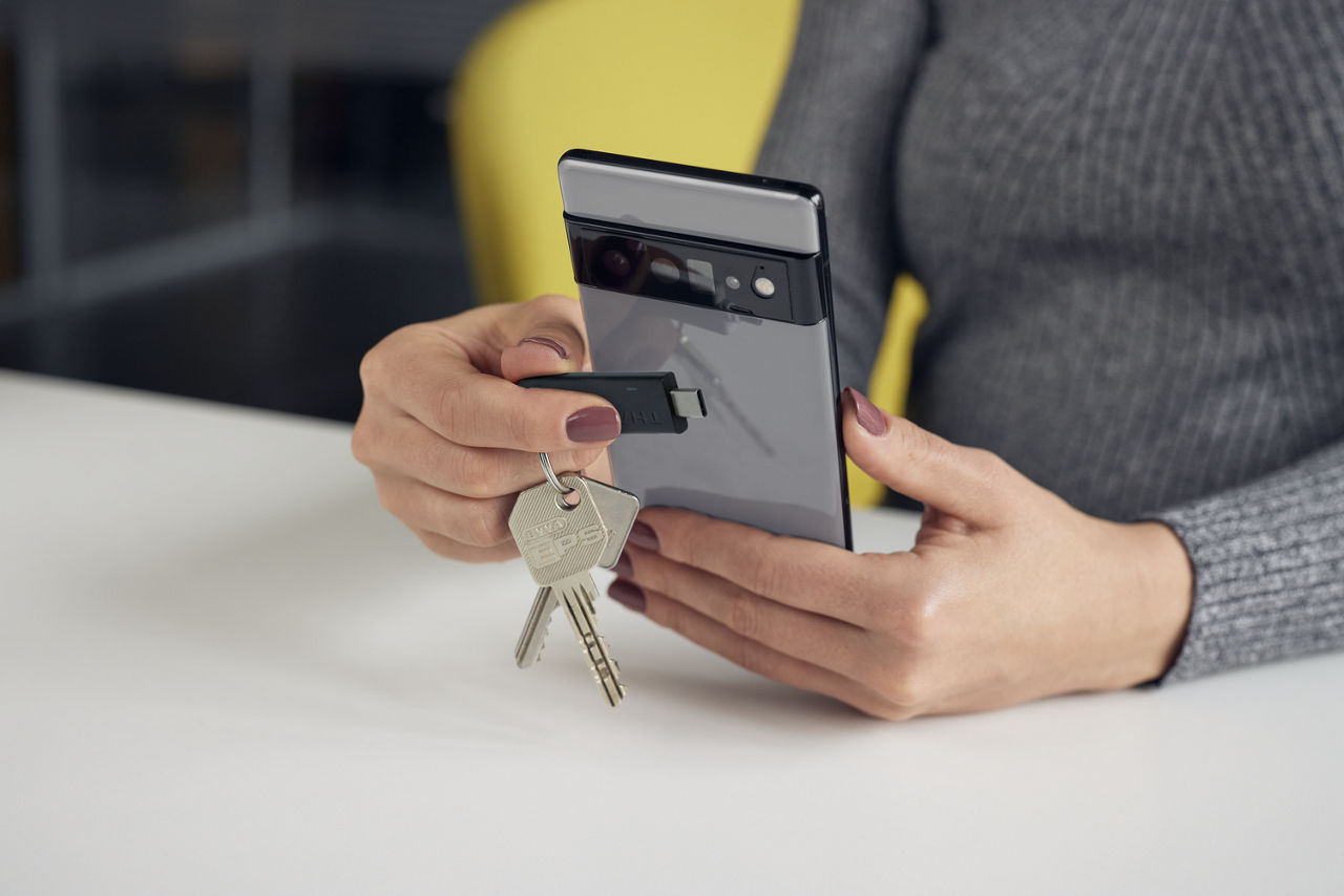 SECORA™ ID Key security solutions | Infineon Technologies